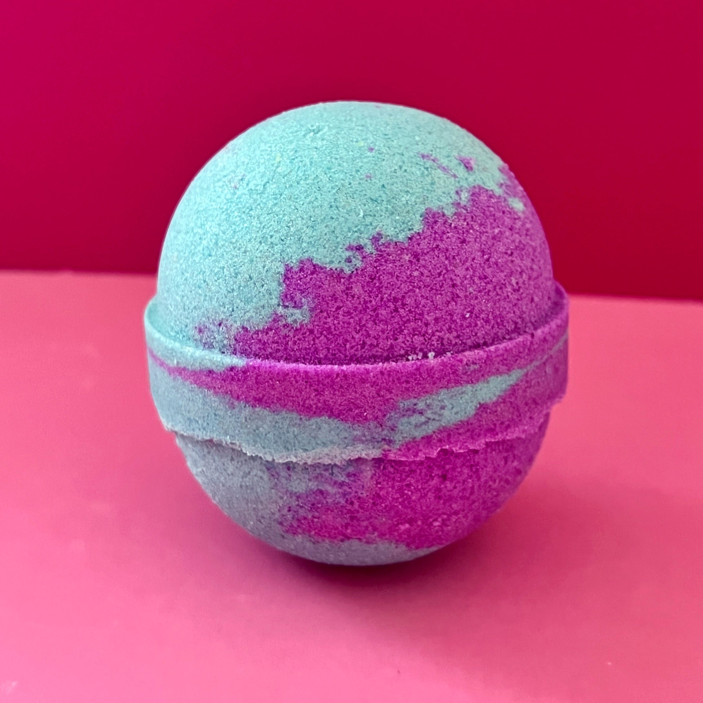 FRESH | HANDMADE | BATH TREATS – LE BOMB